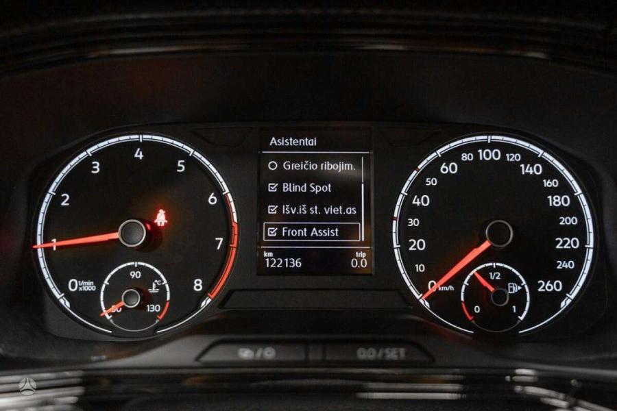 Pelēks Volkswagen T-Cross 2020 Viļņa, ar dzinēja tilpumu 1.00 L un nobraukumu 122 tūkst. km par 14950 €, foto 14 vietnē AUTOMOTO.COM.LV