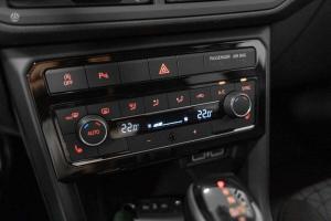 Pelēks Volkswagen T-Cross 2020 Viļņa, ar dzinēja tilpumu 1.00 L un nobraukumu 122 tūkst. km par 14950 €, foto 17 vietnē AUTOMOTO.COM.LV