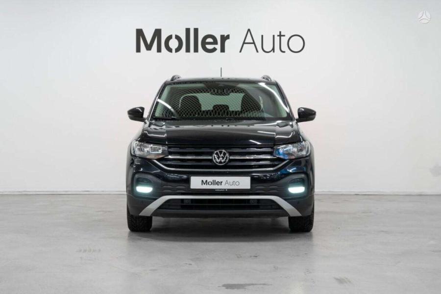Pelēks Volkswagen T-Cross 2021 Viļņa, ar dzinēja tilpumu 1.00 L un nobraukumu 80 tūkst. km par 16950 €, foto 5 vietnē AUTOMOTO.COM.LV
