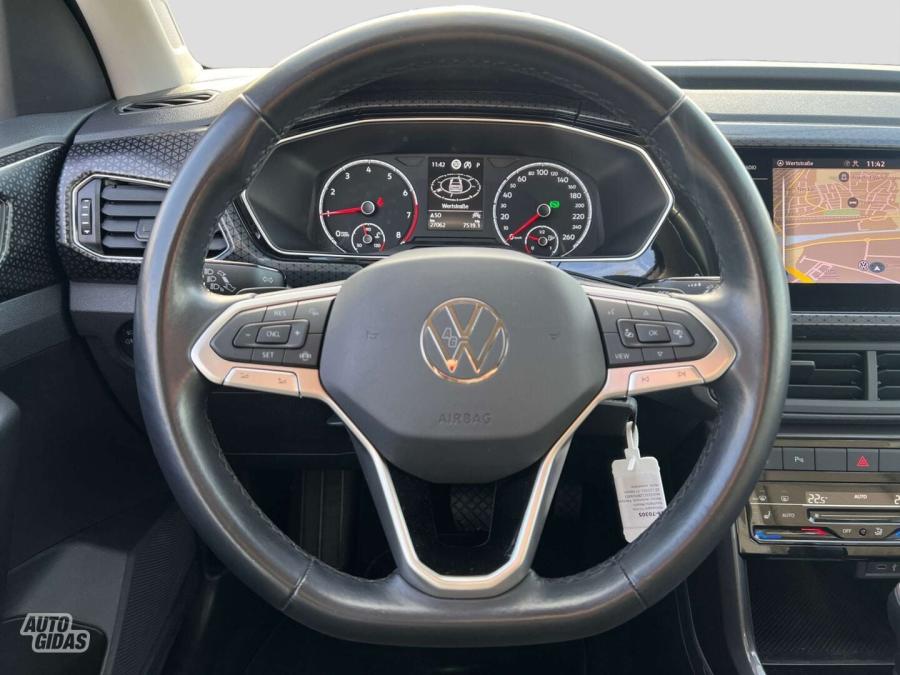 Pelēks Volkswagen T-Cross 2021 Kauņa, ar dzinēja tilpumu 1.00 L un nobraukumu 27 tūkst. km par 22673 €, foto 9 vietnē AUTOMOTO.COM.LV