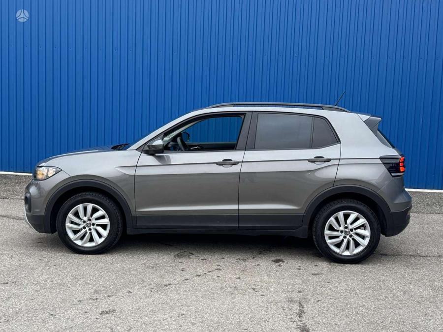 Pelēks Volkswagen T-Cross 2021 Kauņa, ar dzinēja tilpumu 1.00 L un nobraukumu 99 tūkst. km par 15900 €, foto 7 vietnē AUTOMOTO.COM.LV