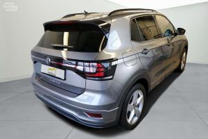 Grey Volkswagen T-Cross 2021 in Kaunas, with an engine capacity of 1.00 L and mileage of 51 thousand km for 24813 €, photo 3 on AUTOMOTO.COM.LV