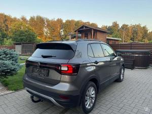 Серый Фольксваген T-Cross 2021 в Каунас, объемом двигателя 1.00 л и пробегом 83 тыс. км за 14500 €, фото 15 на AUTOMOTO.COM.LV