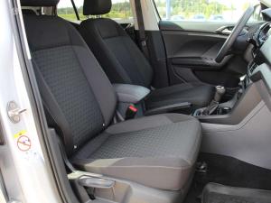 Grey Volkswagen T-Cross 2021 in Vilnius, with an engine capacity of 1.00 L and mileage of 113 thousand km for 15950 €, photo 16 on AUTOMOTO.COM.LV