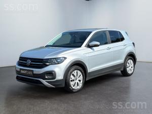 Pelēks Volkswagen T-Cross 2021 Rīga, ar dzinēja tilpumu 1.00 L un nobraukumu 67 tūkst. km par 14290 €, foto  vietnē AUTOMOTO.COM.LV
