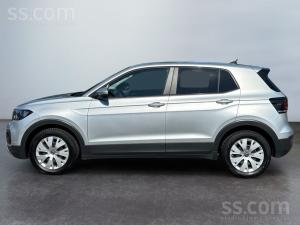 Pelēks Volkswagen T-Cross 2021 Rīga, ar dzinēja tilpumu 1.00 L un nobraukumu 67 tūkst. km par 14290 €, foto 3 vietnē AUTOMOTO.COM.LV
