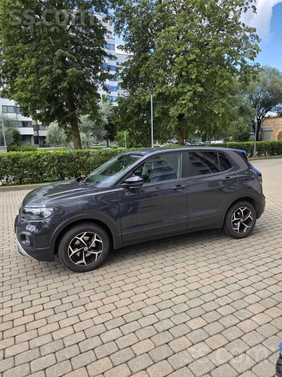 Pelēks Volkswagen T-Cross 2021 Jūrmala, ar dzinēja tilpumu 1.00 L un nobraukumu 66 tūkst. km par 13600 €, foto 4 vietnē AUTOMOTO.COM.LV