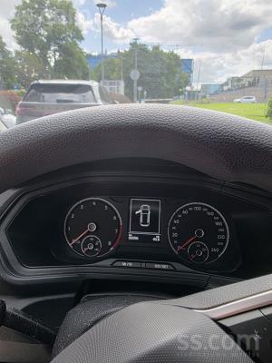 Pelēks Volkswagen T-Cross 2021 Jūrmala, ar dzinēja tilpumu 1.00 L un nobraukumu 66 tūkst. km par 13600 €, foto 8 vietnē AUTOMOTO.COM.LV