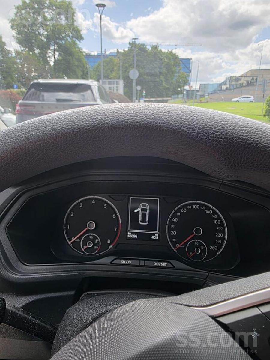 Pelēks Volkswagen T-Cross 2021 Jūrmala, ar dzinēja tilpumu 1.00 L un nobraukumu 66 tūkst. km par 13600 €, foto 8 vietnē AUTOMOTO.COM.LV
