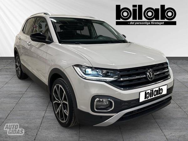 Grey Volkswagen T-Cross 2022 in Kaunas, with an engine capacity of 0.00 L and mileage of 39 thousand km for 24130 €, photo 2 on AUTOMOTO.COM.LV