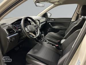 Grey Volkswagen T-Cross 2022 in Kaunas, with an engine capacity of 0.00 L and mileage of 39 thousand km for 24130 €, photo 9 on AUTOMOTO.COM.LV
