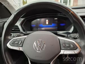 Pelēks Volkswagen T-Cross 2022 Rīga, ar dzinēja tilpumu 1.50 L un nobraukumu 16 tūkst. km par 21000 €, foto 5 vietnē AUTOMOTO.COM.LV