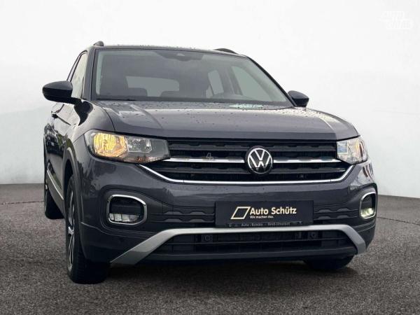 Pelēks Volkswagen T-Cross 2022 Kauņa, ar dzinēja tilpumu 1.00 L un nobraukumu 29 tūkst. km par 22484 €, foto 8 vietnē AUTOMOTO.COM.LV