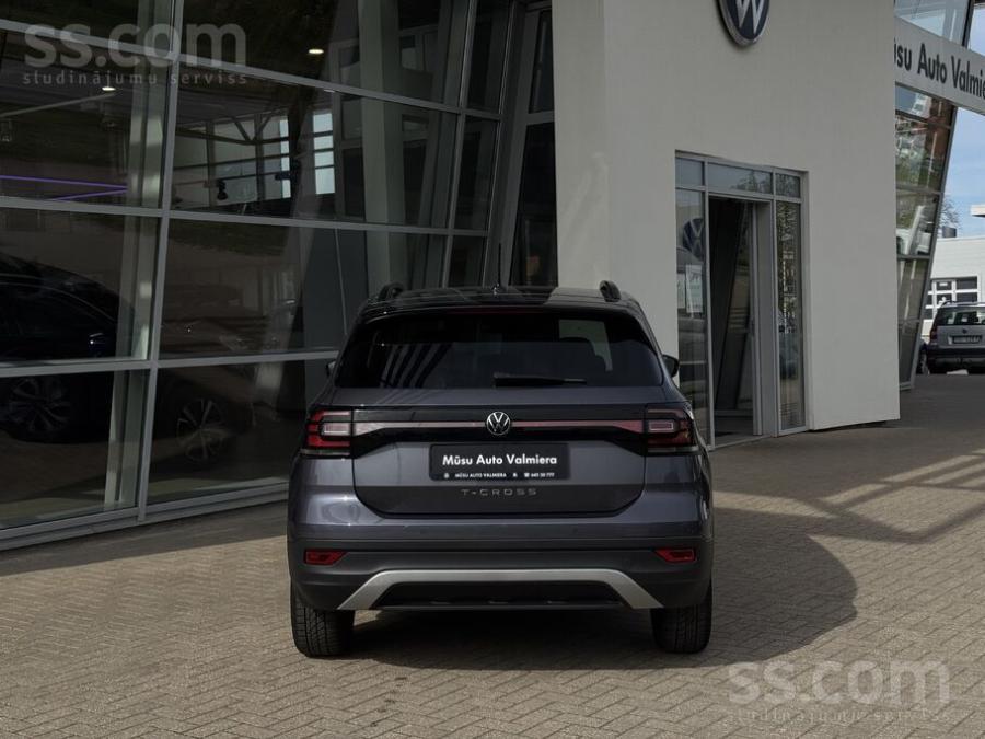 Pelēks Volkswagen T-Cross 2022 Valmiera, ar dzinēja tilpumu 1.00 L un nobraukumu 75 tūkst. km par 16700 €, foto 6 vietnē AUTOMOTO.COM.LV