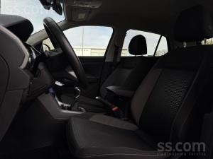 Pelēks Volkswagen T-Cross 2022 Valmiera, ar dzinēja tilpumu 1.00 L un nobraukumu 75 tūkst. km par 16700 €, foto 8 vietnē AUTOMOTO.COM.LV