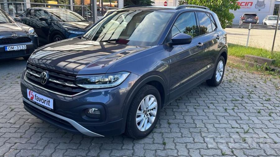 Серый Фольксваген T-Cross 2022 в Рига, объемом двигателя 1.50 л и пробегом 53 тыс. км за 17450 €, фото 3 на AUTOMOTO.COM.LV
