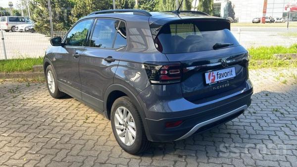 Pelēks Volkswagen T-Cross 2022 Rīga, ar dzinēja tilpumu 1.50 L un nobraukumu 53 tūkst. km par 17450 €, foto 3 vietnē AUTOMOTO.COM.LV