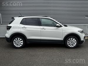 Pelēks Volkswagen T-Cross 2022 Rīga, ar dzinēja tilpumu 1.00 L un nobraukumu 210 tūkst. km par 10900 €, foto 7 vietnē AUTOMOTO.COM.LV