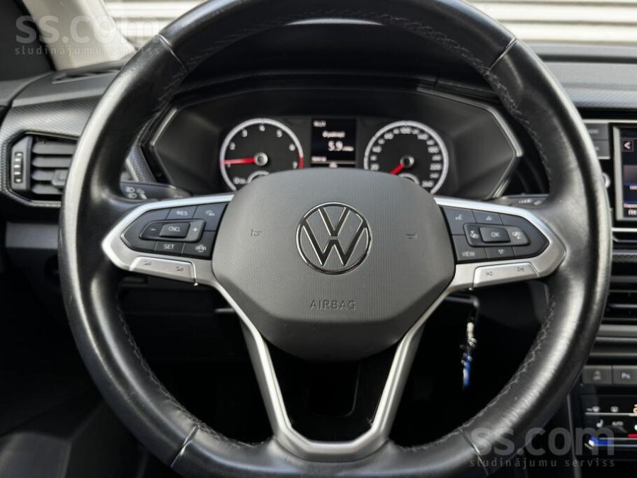 Pelēks Volkswagen T-Cross 2022 Rīga, ar dzinēja tilpumu 1.00 L un nobraukumu 210 tūkst. km par 10900 €, foto 15 vietnē AUTOMOTO.COM.LV