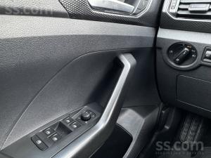 Pelēks Volkswagen T-Cross 2022 Rīga, ar dzinēja tilpumu 1.00 L un nobraukumu 210 tūkst. km par 10900 €, foto 23 vietnē AUTOMOTO.COM.LV