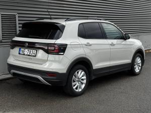 Pelēks Volkswagen T-Cross 2022 Rīga, ar dzinēja tilpumu 1.00 L un nobraukumu 210 tūkst. km par 10900 €, foto 6 vietnē AUTOMOTO.COM.LV