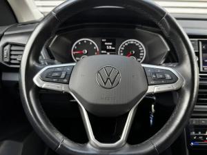 Pelēks Volkswagen T-Cross 2022 Rīga, ar dzinēja tilpumu 1.00 L un nobraukumu 210 tūkst. km par 10900 €, foto 15 vietnē AUTOMOTO.COM.LV