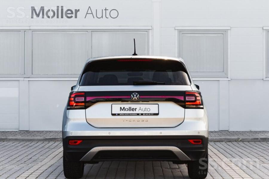Pelēks Volkswagen T-Cross 2022 Ventspils, ar dzinēja tilpumu 1.00 L un nobraukumu 49 tūkst. km par 15850 €, foto 5 vietnē AUTOMOTO.COM.LV