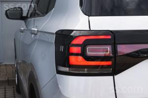 Pelēks Volkswagen T-Cross 2022 Ventspils, ar dzinēja tilpumu 1.00 L un nobraukumu 49 tūkst. km par 15850 €, foto 13 vietnē AUTOMOTO.COM.LV
