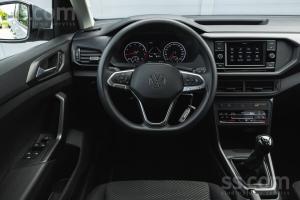 Pelēks Volkswagen T-Cross 2022 Ventspils, ar dzinēja tilpumu 1.00 L un nobraukumu 49 tūkst. km par 15850 €, foto 17 vietnē AUTOMOTO.COM.LV