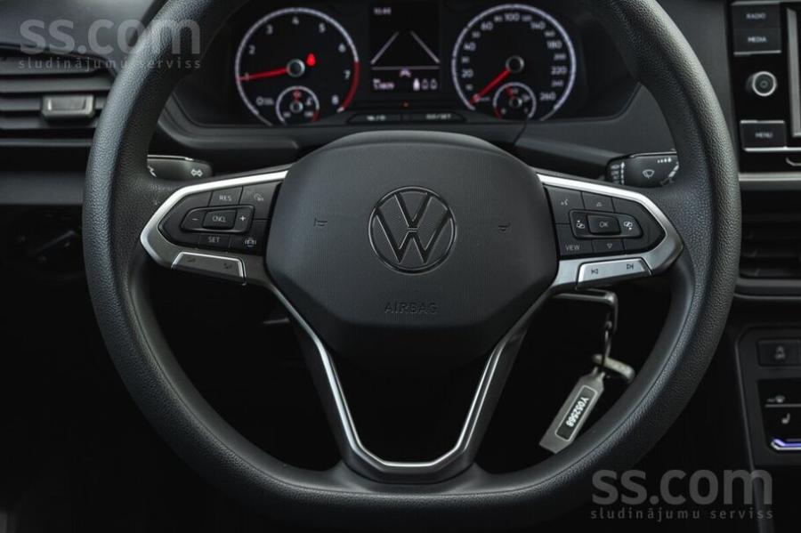 Pelēks Volkswagen T-Cross 2022 Ventspils, ar dzinēja tilpumu 1.00 L un nobraukumu 49 tūkst. km par 15850 €, foto 18 vietnē AUTOMOTO.COM.LV