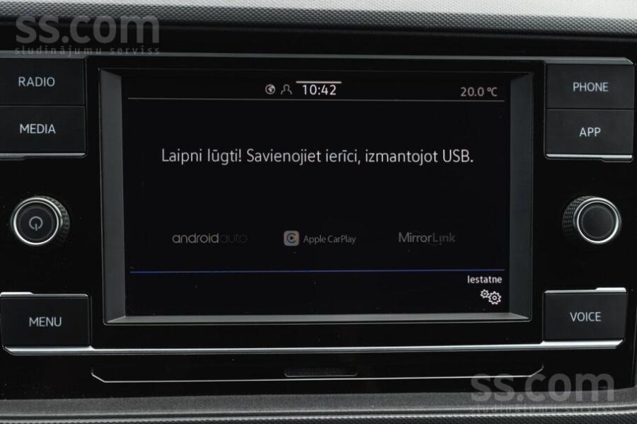 Pelēks Volkswagen T-Cross 2022 Ventspils, ar dzinēja tilpumu 1.00 L un nobraukumu 49 tūkst. km par 15850 €, foto 24 vietnē AUTOMOTO.COM.LV