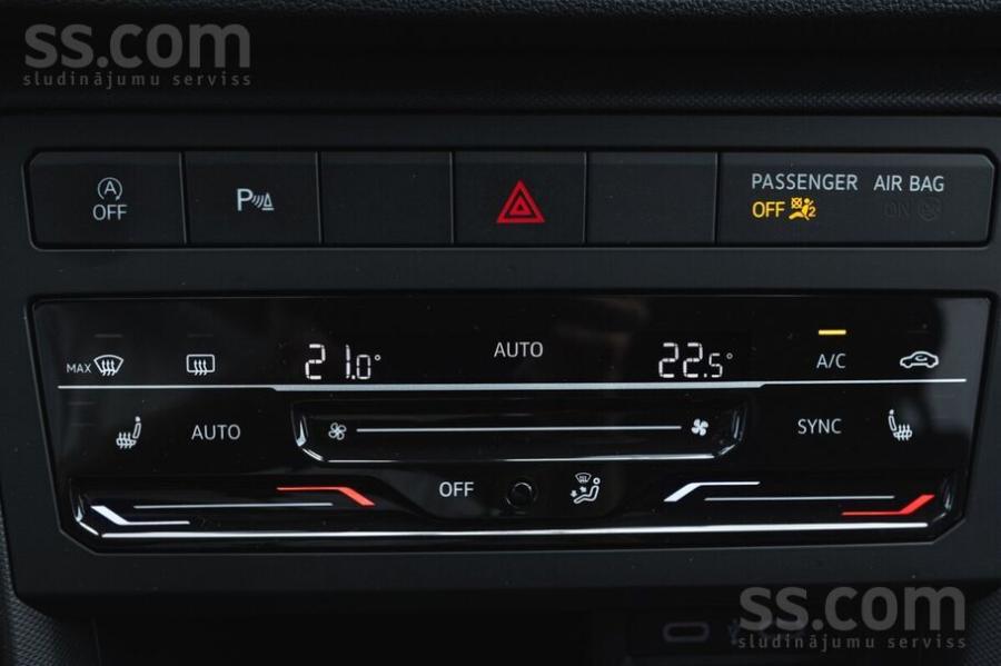Pelēks Volkswagen T-Cross 2022 Ventspils, ar dzinēja tilpumu 1.00 L un nobraukumu 49 tūkst. km par 15850 €, foto 27 vietnē AUTOMOTO.COM.LV