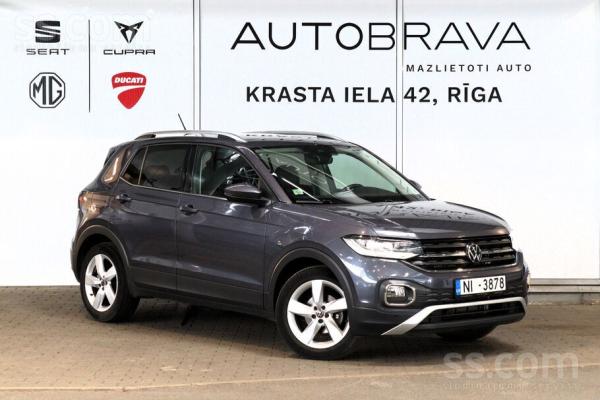 Серый Фольксваген T-Cross 2022 в Рига, объемом двигателя 1.00 л и пробегом 75 тыс. км за 16490 €, фото 3 на AUTOMOTO.COM.LV