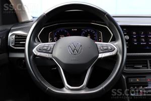 Pelēks Volkswagen T-Cross 2022 Rīga, ar dzinēja tilpumu 1.00 L un nobraukumu 75 tūkst. km par 16490 €, foto 12 vietnē AUTOMOTO.COM.LV