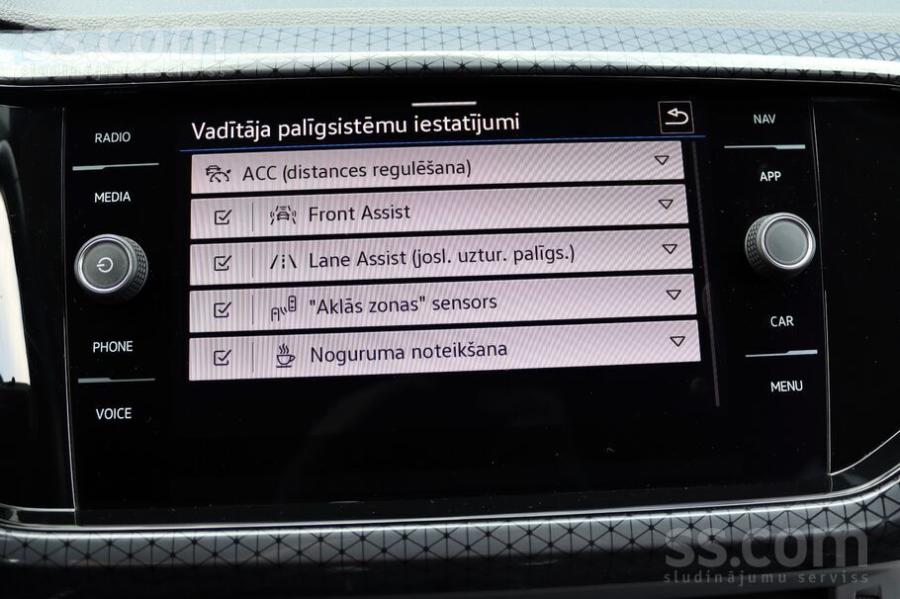 Pelēks Volkswagen T-Cross 2022 Rīga, ar dzinēja tilpumu 1.00 L un nobraukumu 75 tūkst. km par 16490 €, foto 17 vietnē AUTOMOTO.COM.LV