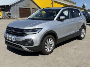 Pelēks Volkswagen T-Cross 2022 Kauņa, ar dzinēja tilpumu 1.00 L un nobraukumu 39 tūkst. km par 11800 €, foto  vietnē AUTOMOTO.COM.LV