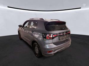 Grey Volkswagen T-Cross 2022 in Vilnius, with an engine capacity of 1.50 L and mileage of 135 thousand km for 18820 €, photo 3 on AUTOMOTO.COM.LV