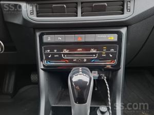 Серый Фольксваген T-Cross 2022 в Рига, объемом двигателя 1.50 л и пробегом 19 тыс. км за 21000 €, фото 11 на AUTOMOTO.COM.LV