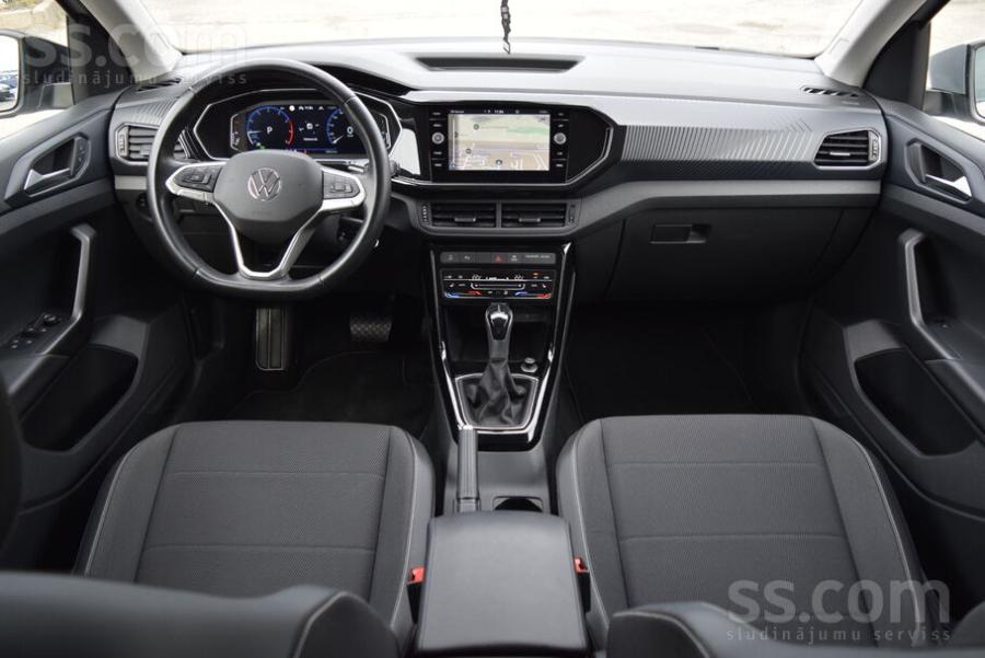 Pelēks Volkswagen T-Cross 2022 Rīga, ar dzinēja tilpumu 1.00 L un nobraukumu 109 tūkst. km par 15000 €, foto 5 vietnē AUTOMOTO.COM.LV