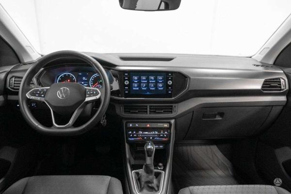 Volkswagen T-Cross 2022 Viļņa vietnē Pelēks Volkswagen T-Cross 2022 Viļņa, ar dzinēja tilpumu 1.00 L un nobraukumu 55 tūkst. km par 16500 €, foto 10 vietnē AUTOMOTO.COM.LV