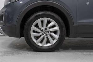 Pelēks Volkswagen T-Cross 2022 Viļņa, ar dzinēja tilpumu 1.00 L un nobraukumu 55 tūkst. km par 16500 €, foto 19 vietnē AUTOMOTO.COM.LV