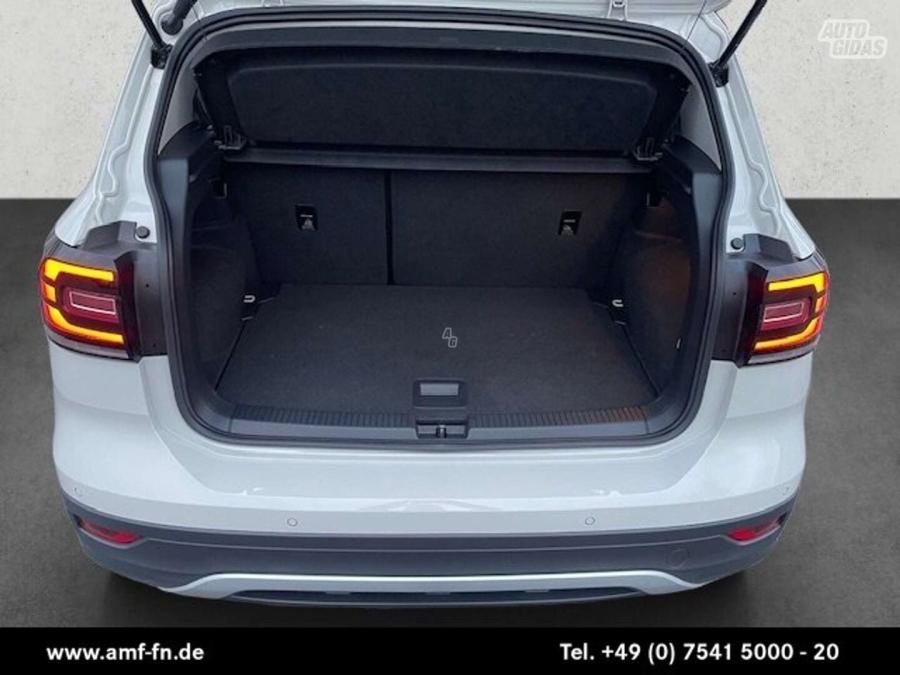 Grey Volkswagen T-Cross 2023 in Kaunas, with an engine capacity of 1.00 L and mileage of 24 thousand km for 26196 €, photo 15 on AUTOMOTO.COM.LV