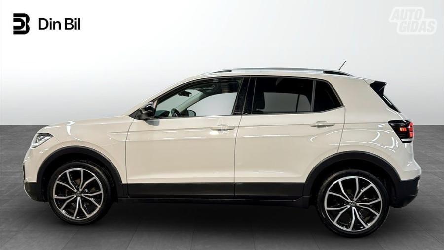 Pelēks Volkswagen T-Cross 2023 Kauņa, ar dzinēja tilpumu 0.00 L un nobraukumu 35 tūkst. km par 24884 €, foto 2 vietnē AUTOMOTO.COM.LV
