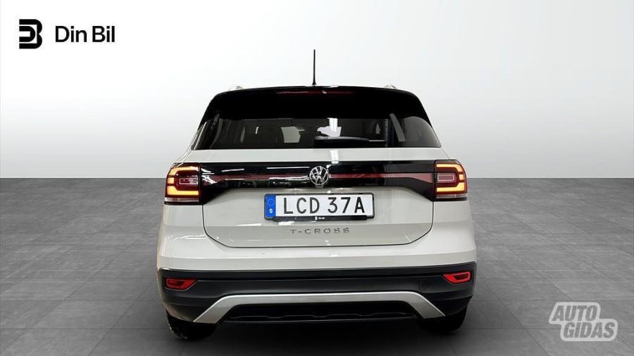 Pelēks Volkswagen T-Cross 2023 Kauņa, ar dzinēja tilpumu 0.00 L un nobraukumu 35 tūkst. km par 24884 €, foto 5 vietnē AUTOMOTO.COM.LV