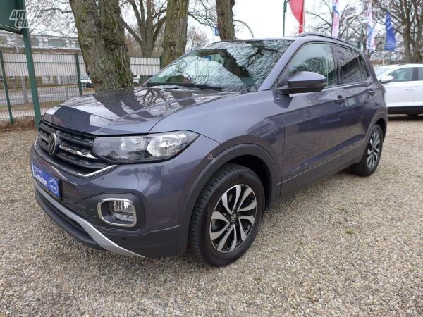 Grey Volkswagen T-Cross 2023 in Kaunas, with an engine capacity of 1.50 L and mileage of 30 thousand km for 26913 €, photo 1 on AUTOMOTO.COM.LV
