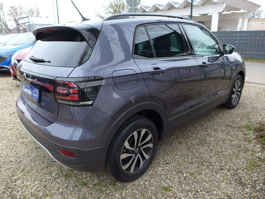 Grey Volkswagen T-Cross 2023 in Kaunas, with an engine capacity of 1.50 L and mileage of 30 thousand km for 26913 €, photo 14 on AUTOMOTO.COM.LV