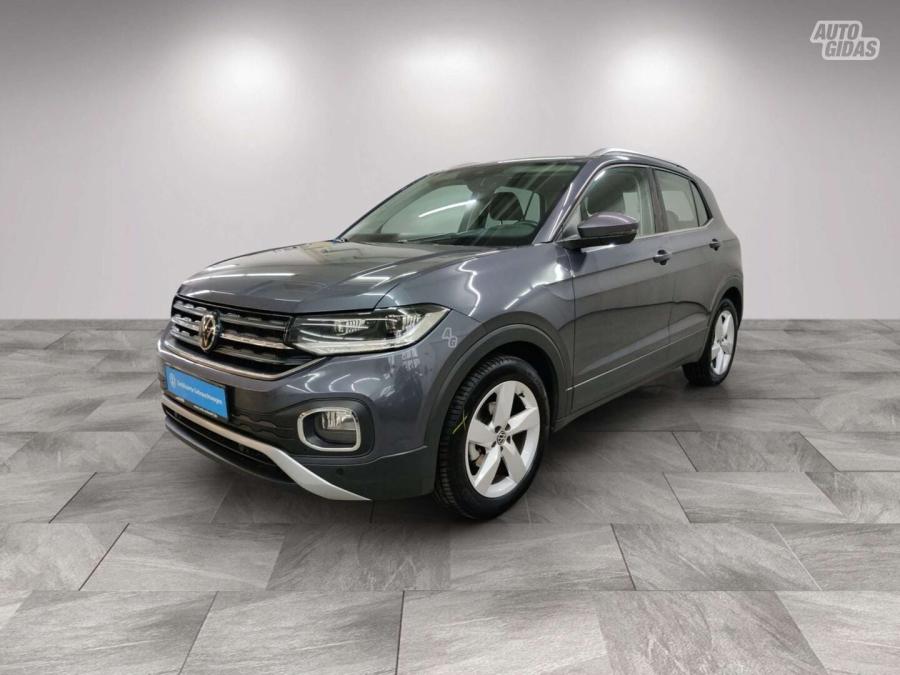 Grey Volkswagen T-Cross 2023 in Kaunas, with an engine capacity of 1.00 L and mileage of 19 thousand km for 22097 €, photo 2 on AUTOMOTO.COM.LV