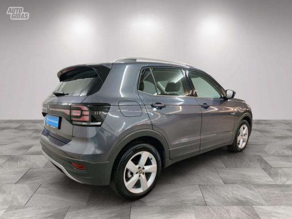 Grey Volkswagen T-Cross 2023 in Kaunas, with an engine capacity of 1.00 L and mileage of 19 thousand km for 22097 €, photo 4 on AUTOMOTO.COM.LV