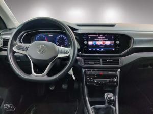 Grey Volkswagen T-Cross 2023 in Kaunas, with an engine capacity of 1.00 L and mileage of 19 thousand km for 22097 €, photo 8 on AUTOMOTO.COM.LV