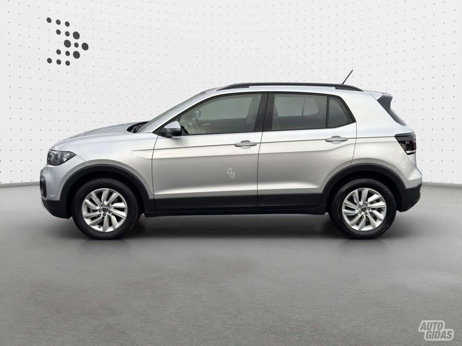 Grey Volkswagen T-Cross 2023 in Kaunas, with an engine capacity of 1.00 L and mileage of 18 thousand km for 23573 €, photo 5 on AUTOMOTO.COM.LV